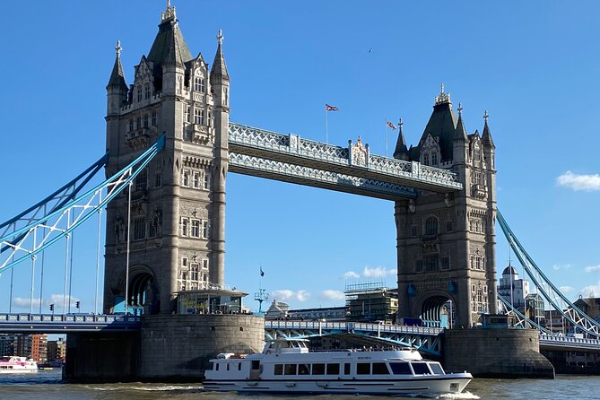 The Tower of London - Small Group Tour with a Local Expert - The Sum Up