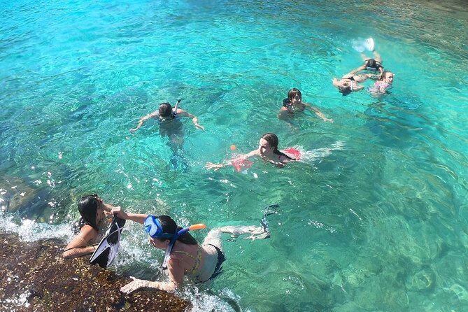 Tour Beach Portal Vells, Cave Portal Vells. - Additional Resources