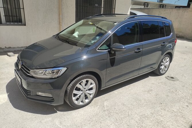 Transfer Plovdiv to Sofia airport/city with a car 3+1 - The Sum Up