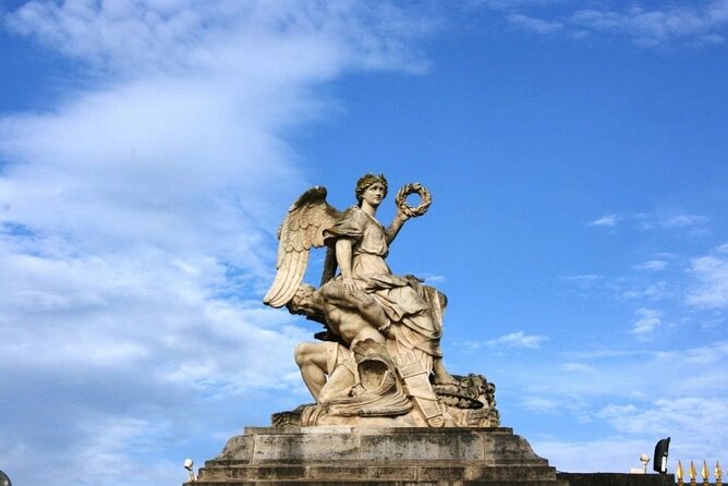 Versailles Palace Entrance Ticket and Breakfast at Ore Restaurant - FAQ