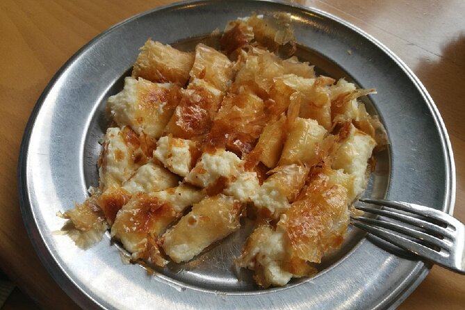 Walking Food tasting tour in the town of Chania - FAQs
