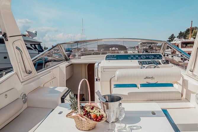 Amalfi Coast, Capri & Li Galli Islands BOAT EXCURSION - Frequently Asked Questions