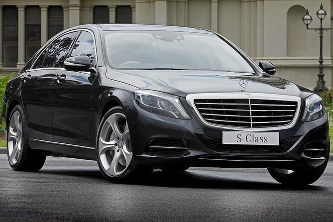 Arrival Transfer Munich Train Station to Munich by Luxury Car - The Sum Up