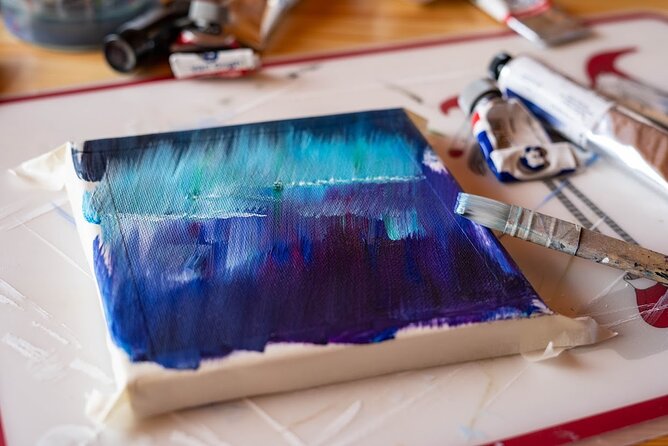 Aurora painting workshop - Who Should Consider This Tour?