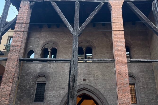 Bologna: A Self-Guided Audio Tour from Porta Galliera to Le Tre Frecce - Who Will Love This Tour?