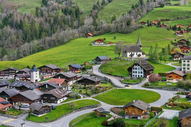Breathtaking Private Hike with a Local Swiss Expert (1 day trip) - FAQ