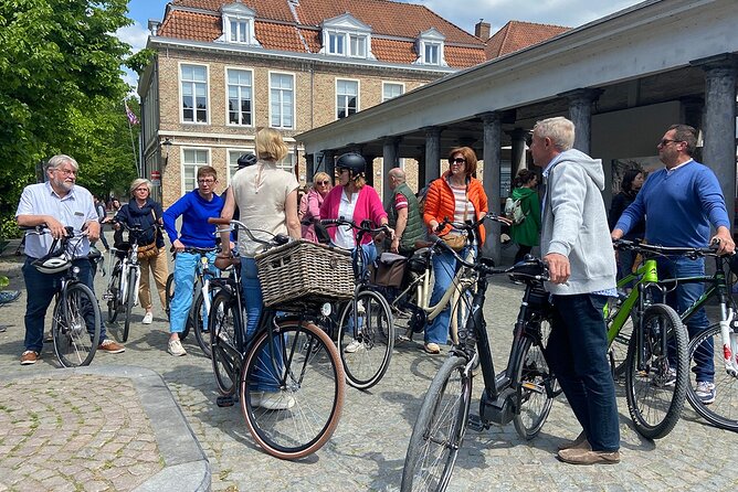 Bruges, Guided Retro Biketour: Highlights and Hidden Gems - FAQ