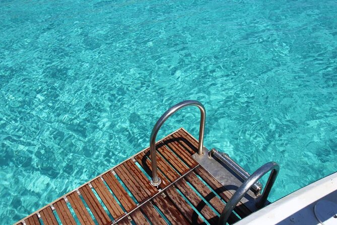 Day on a boat in the archipelago of La Maddalena with lunch - FAQ
