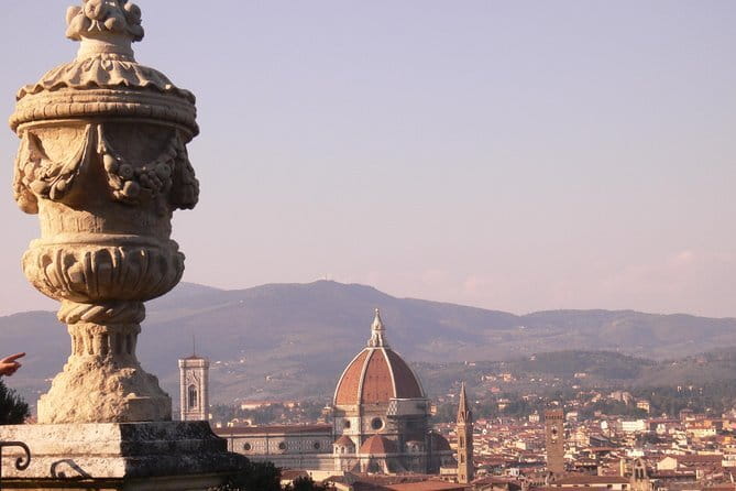 Discovering Bees in Volterra - The Sum Up