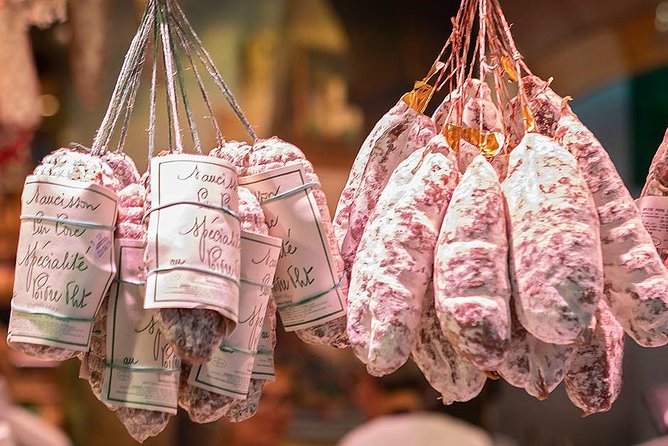 Food and silk tour in Lyon - Who Will Love This Tour?