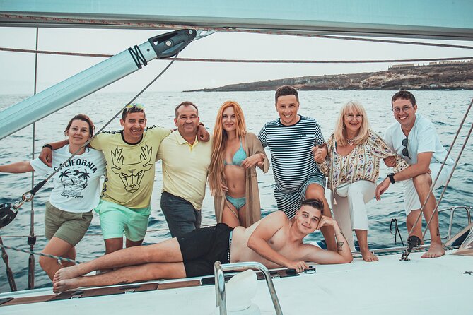 Lady Sunshine Luxury Boat Private Tour, 2, 4 or 8 hours - FAQ