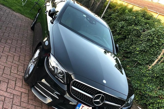 Luxury vehicle from Brussels airport to the city of Brussels - Who Is This Transfer Best For?
