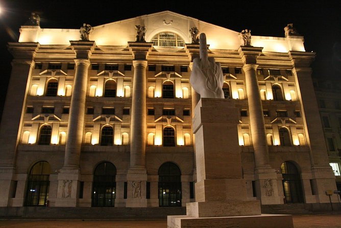 Milan by night private guided tour, by car - FAQs About the Milan by Night Tour