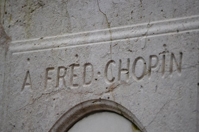 Pere Lachaise Cemetery Walking Tour in Paris - Frequently Asked Questions