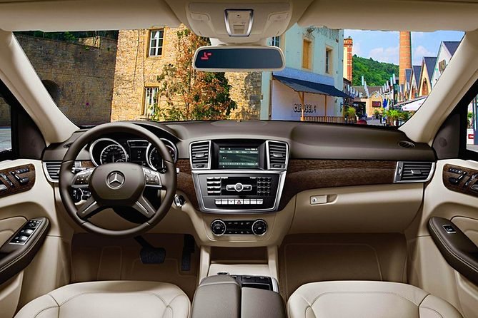 Private airport transfer: from the airport to the city of Luxembourg - Summary: Who Will Find This Service Most Useful?
