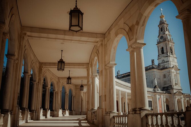 Private Fátima, Batalha, Nazaré and Óbidos Tour