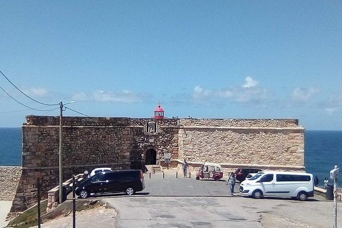 Private tour for 1 to 4 people: Fátima, Batalha, Nazaré and Óbidos - The Sum Up