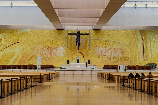 Private Tour to Fátima with an Official Guide - Who Might Want to Consider Other Options?