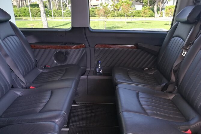 Private Transfer from Faro Airport to Pine Cliffs Hotel (4-8 pax) - FAQ