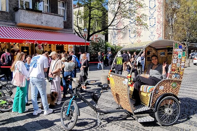 Rickshaw Private Sightseeing City Tour Berlin - FAQ