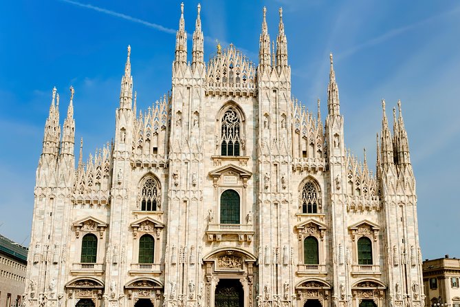 Skip the Line: Milan Duomo Guided Tour & Hop on Hop off optional - FAQ