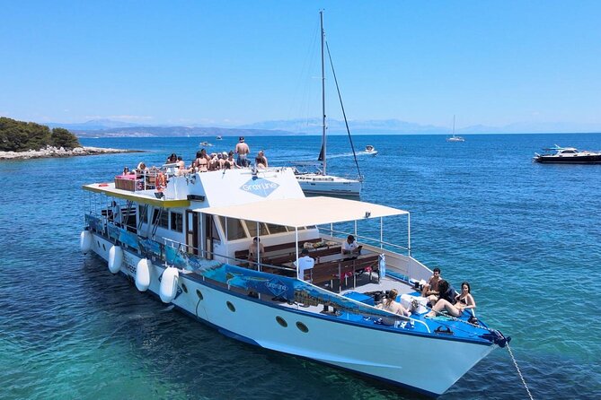 Split Riviera Panoramic Sunset Cruise with Summer Vibes on Boat - FAQs