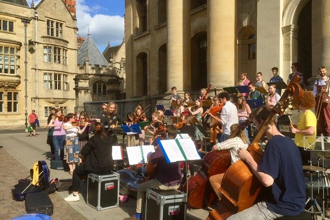 Tours of Oxford private walking tours for the Discerning Traveler - The Sum Up