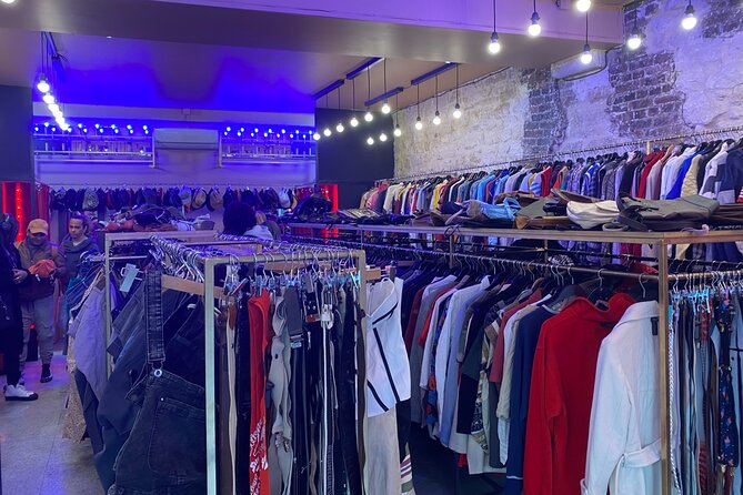 Vintage Shopping Tour In Paris with a Guide - Who Will Love This Tour?