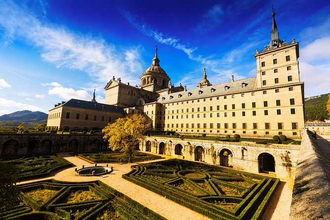 El Escorial and Valley of the Fallen Private Tour - Price and Value