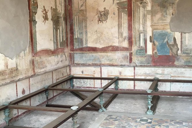 Private transfer from ROME to SORRENTO with 3 hours stopover in pompeii - The Sum Up