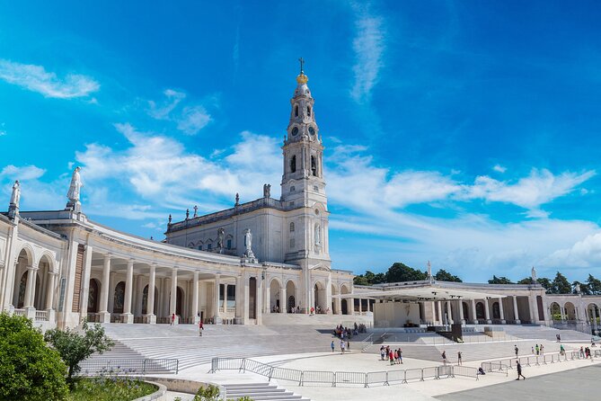 Transfer Tour Porto/Lisbon with 2 stops options Óbidos, Nazaré, Fátima, Coimbra - Final Thoughts