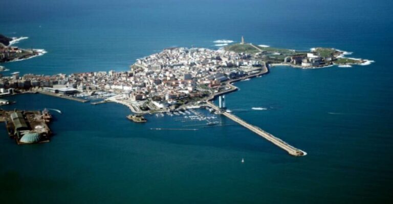 A Coruña: Private Walking Tour with Local Guide - Who Should Consider This Tour?