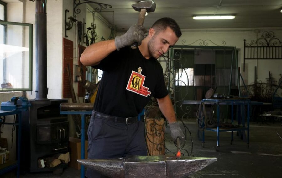 A Day at the Forge: Creating a wrought iron souvenir - The Keepsake and the Experience