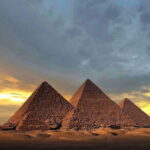 A Half-Day Adventure Inside Pyramid of Menkaure in Giza - Exploring the Giza Pyramids and Beyond