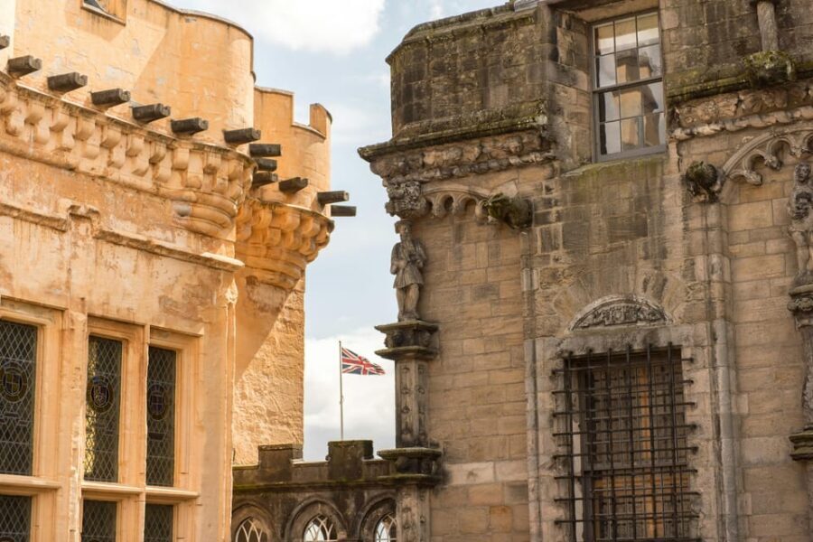 A Queen's Tale: The Real Life of Mary Queen of Scots - Authentic Scotland with a Narrative Focus