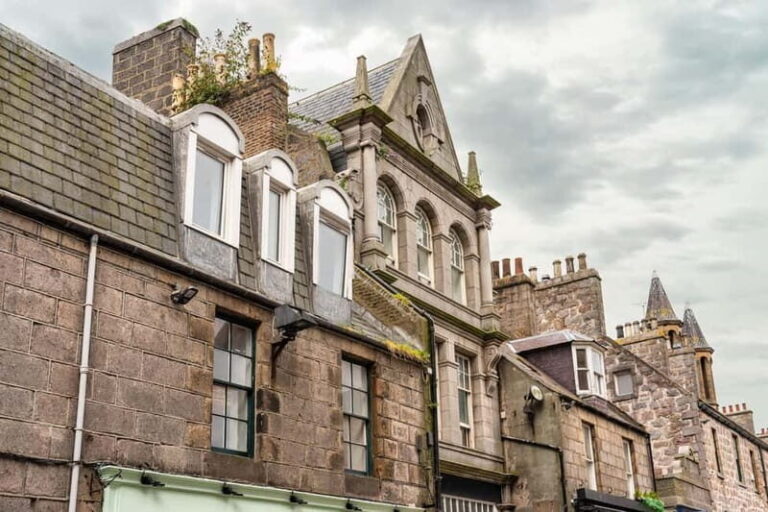 Aberdeen: Express Walk with a Local - A Closer Look: What Makes This Aberdeen Walk Special