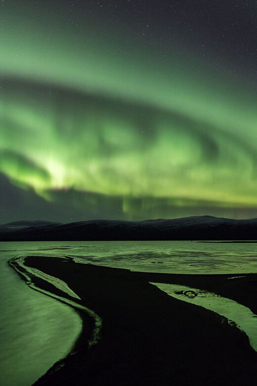 Abisko: Guided Autumn Aurora Chase with Hotel Transfers - The Itinerary in Detail