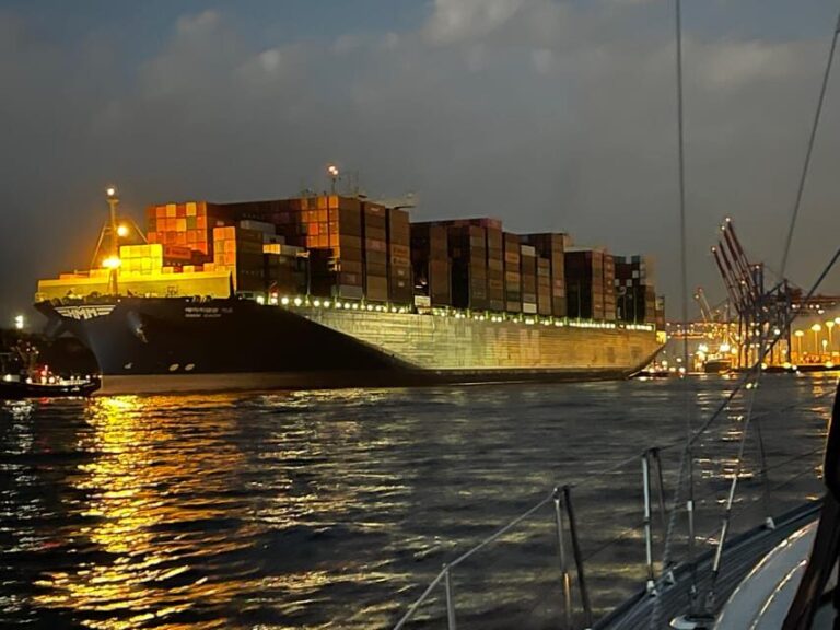 "After Work" - Sailing-Yacht Cruising Event, Hamburg/Elbe - Who Will Love This Experience?