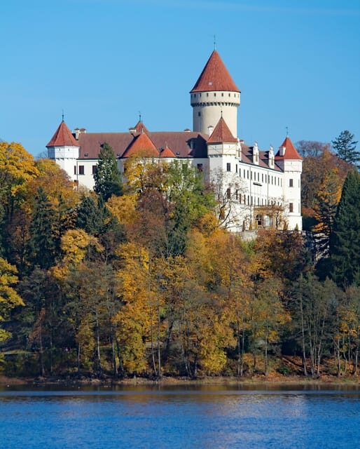 Afternoon Tea at Konopit Castle: Aristocratic Tradition - A detailed look at the experience