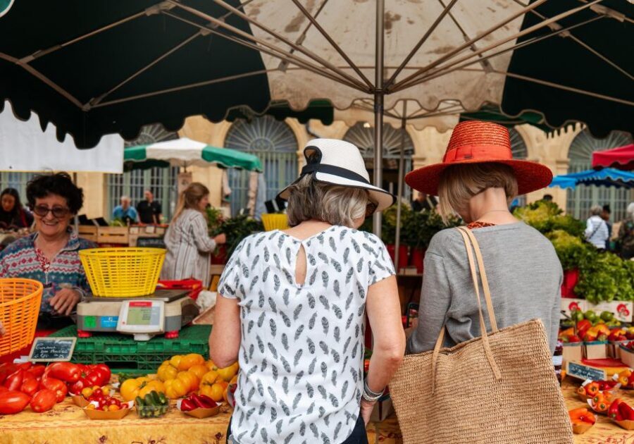 Aix en Provence Food & City tour Half Day tour - The Value of a Guided Small Group Tour