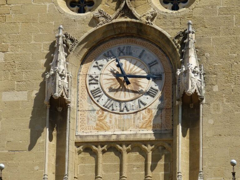 Aix-en-Provence: Private Walking Tour - Practicalities and Value