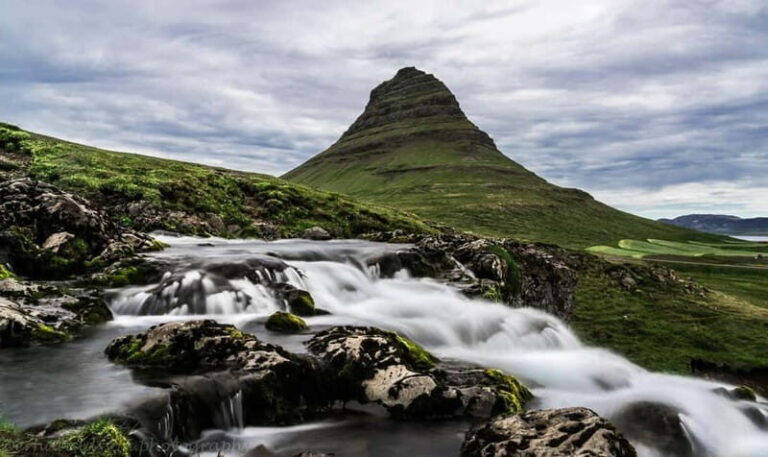 Akureyri: Private Photo tour - The Practicalities: Timing, Meeting Points, and Planning