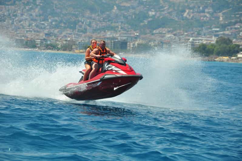 Alanya Jet Ski Tour with Coastal Views and Safety Briefing - What Makes This Tour Stand Out?