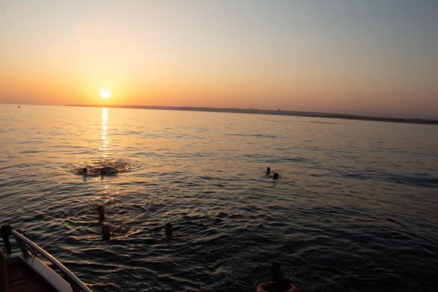 Albufeira: Algarve 3-Hour Benagil Sunset and Coastline Tour - Who Should Consider This Tour?
