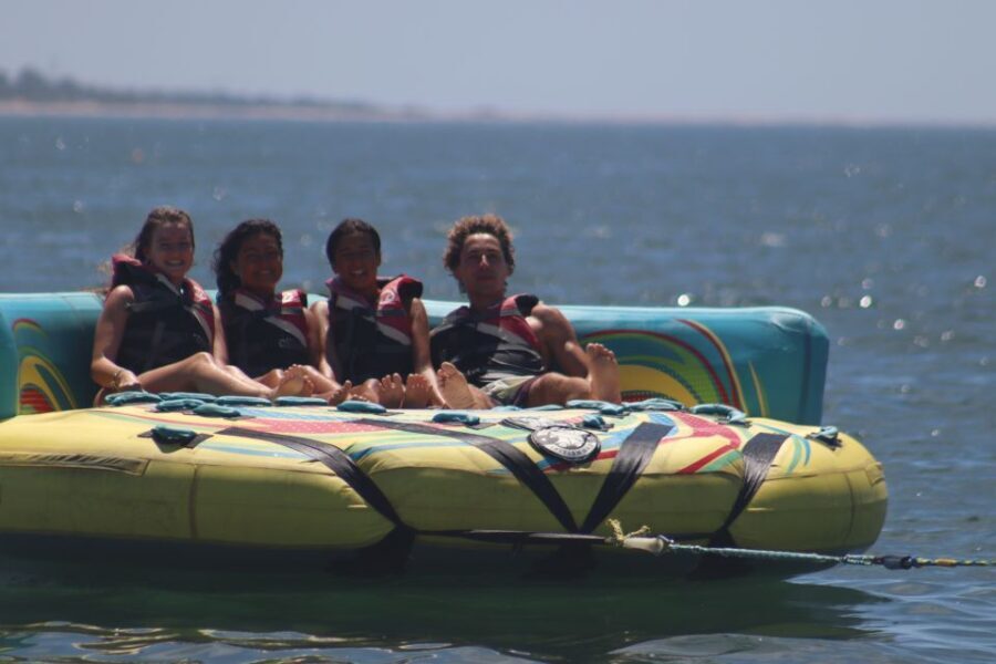 Albufeira: Crazy Couch Ride - The Experience Provider and Logistics