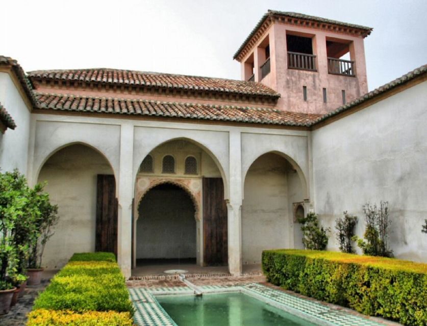Alcazaba and Gibralfaro Private Tour. Skip The Line - Why This Tour Is Worth Considering