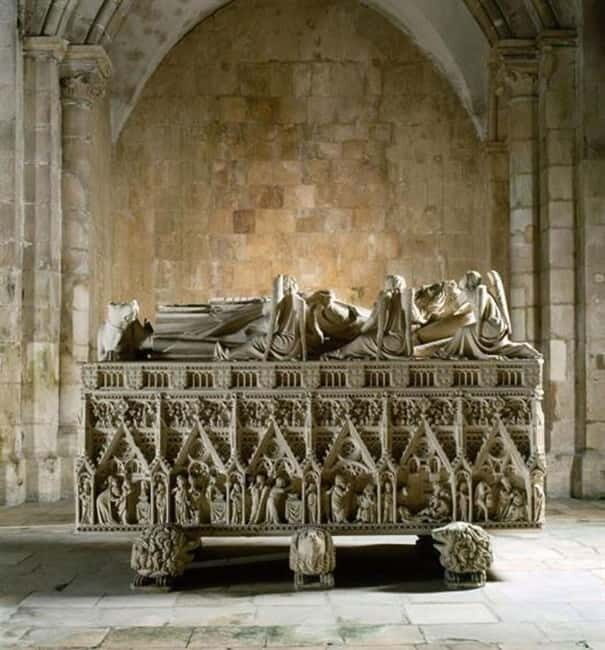 Alcobaça: Entry to UNESCO Alcobaça Monastery - What to Expect During Your Visit