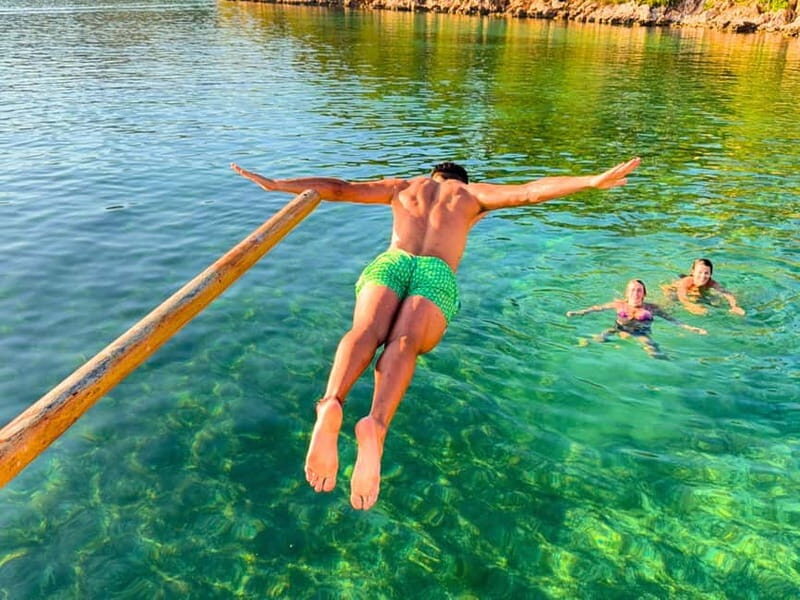 Alcudia, Private Tour: Scenic 2.5-Hour Boat Tour - What does the itinerary look like?