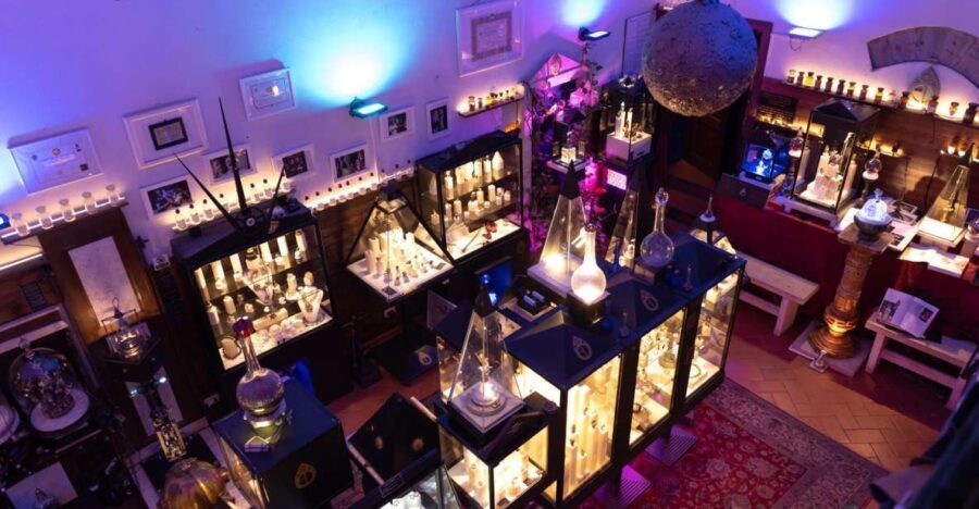 Alessandro Dari: Museo del gioiello Atelier e Scuola - Walking Through the Museum: What Youll See and Experience