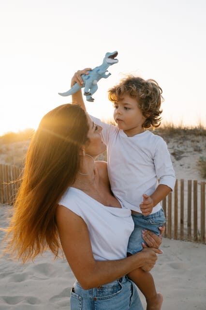 Algarve: 1 hour Couple & Family Photoshoot - The Itinerary: What to Expect